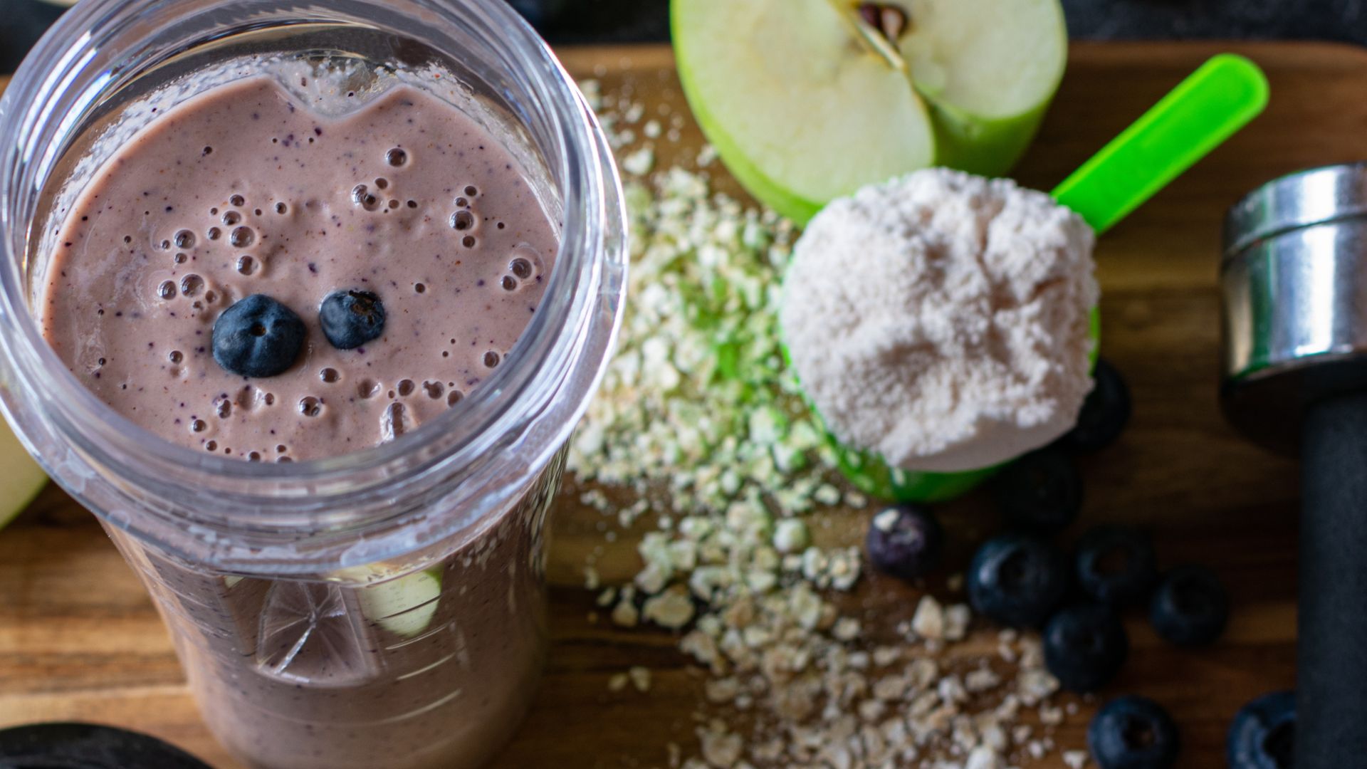 Should you replace a meal with a protein shake? | Fit&Well