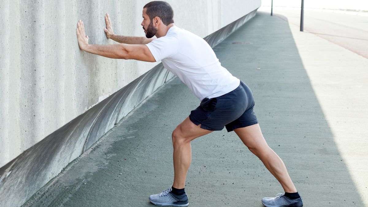 These 6 stretches for beginners boost flexibility in your hamstrings ...