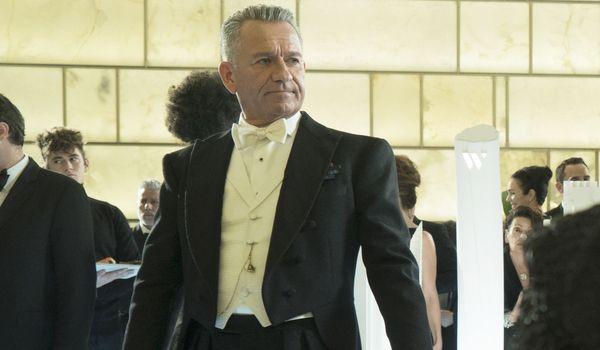 Gotham Finale Trailer: Check Out All The Characters' Flash-Forward ...