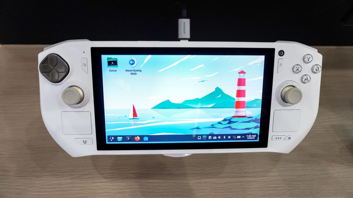 I tried the updated Zotac Zone handheld and one big change makes it a ...