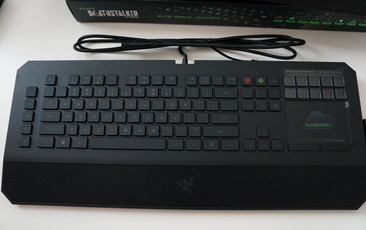 Hands-on: Razer Deathstalker Ultimate Keyboard | Tom's Hardware