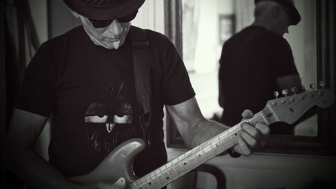 Early two-hand tapping pioneer Randy Resnick on his career | Guitar World