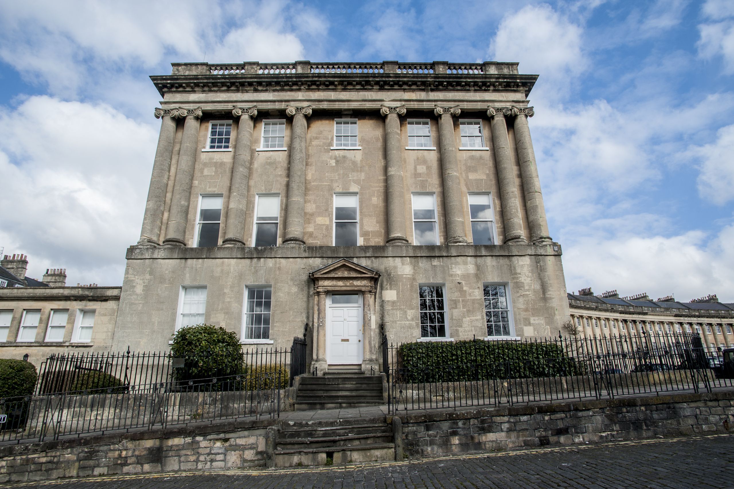 What are converging verticals, and how can you fix them? | Digital ...