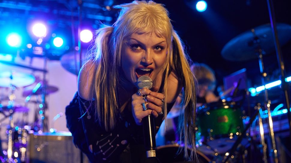 Cassyette announces Sad Girl Summer UK tour | Louder