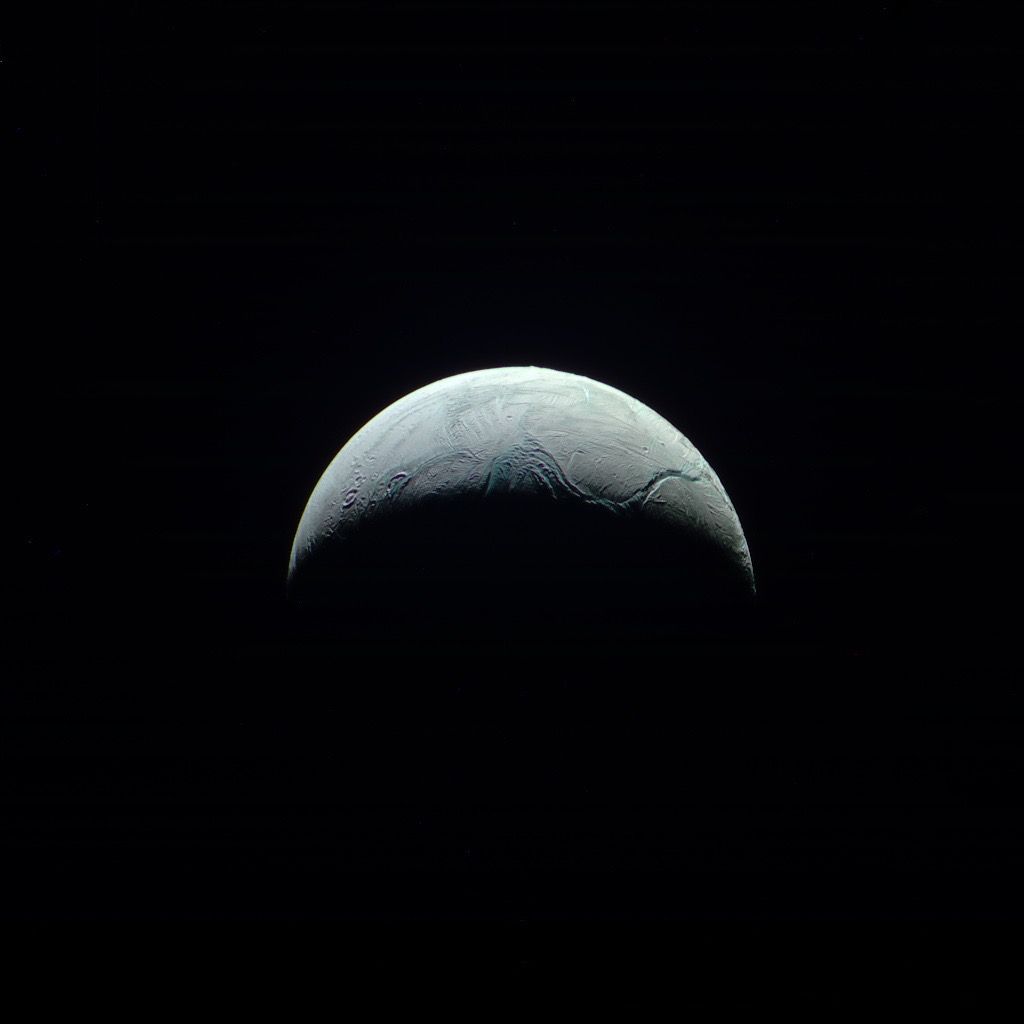 Saturn Moon Enceladus Shows Off Its Moves for Cassini (Video) | Space