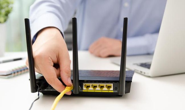 Out-of-the-Box Router Tips: 4 Changes to Make on Your New Router ...