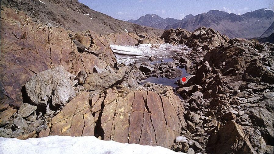 Ötzi The Icemans Mummified Corpse Was Found In An Alpine Gully — But