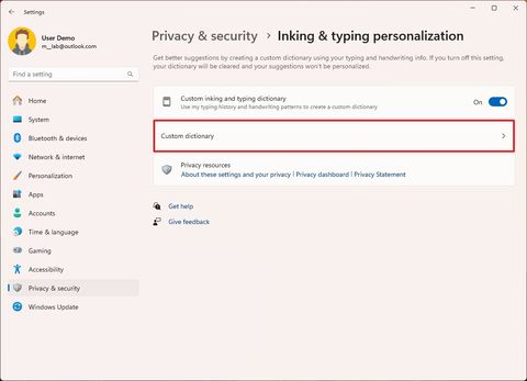 How to configure spell checker and autocorrect features on Windows 11 ...