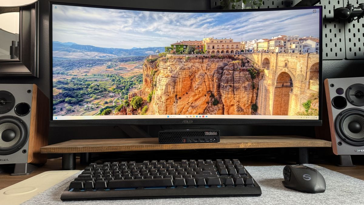 Lenovo ThinkStation P3 Tiny workstation review | TechRadar