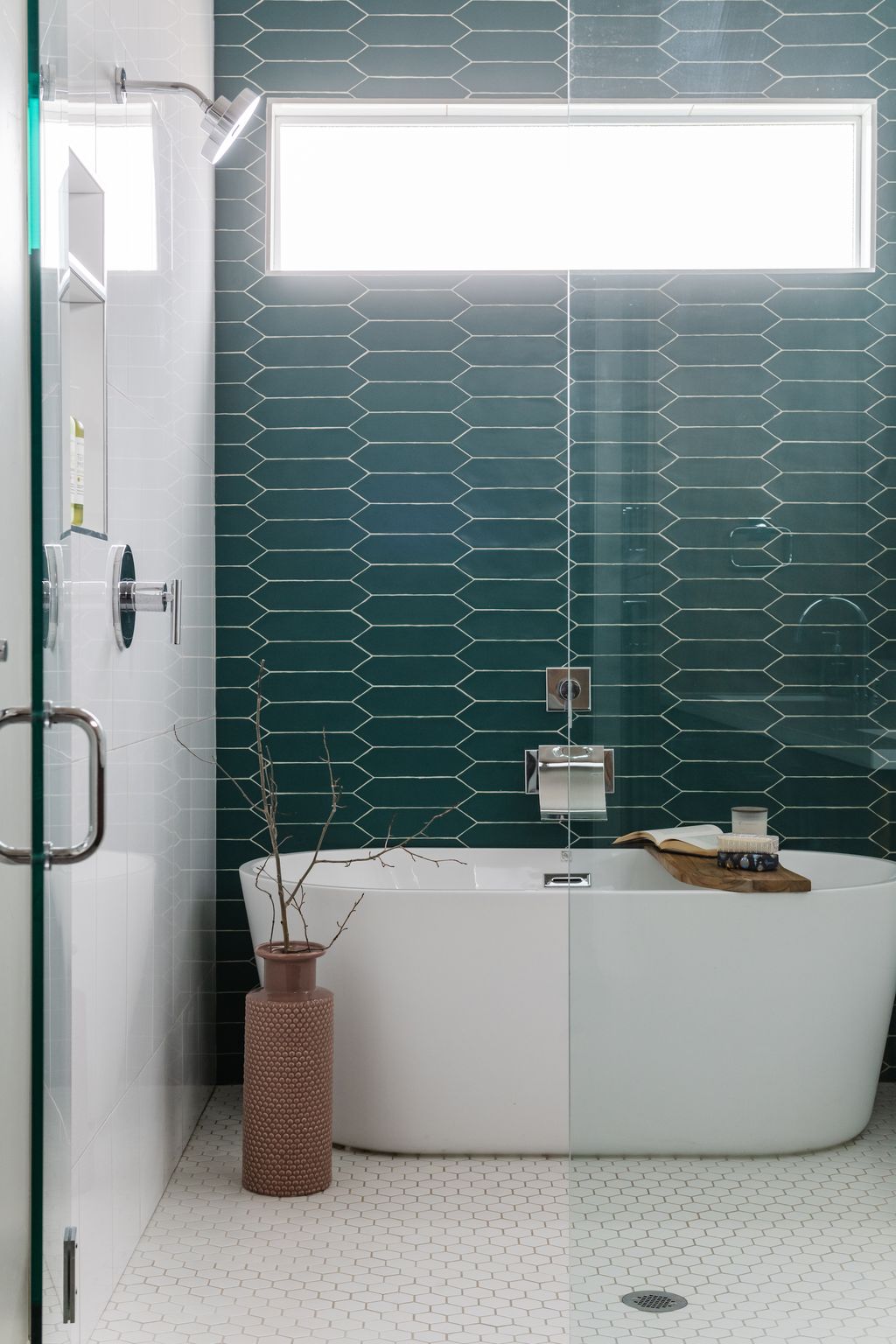 Small bathroom shower tile ideas: 10 looks that stretch space | Homes ...