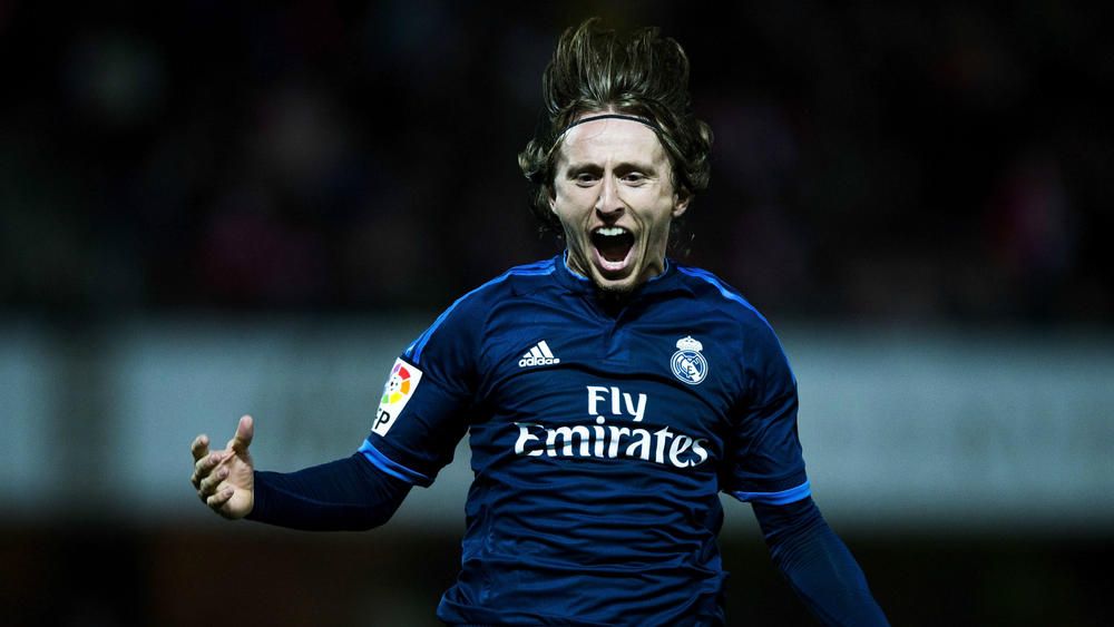 Modric agrees Real Madrid renewal | FourFourTwo