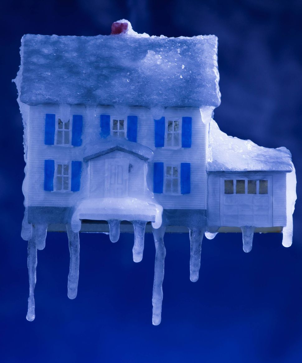 Do dehumidifiers work in cold rooms? | Homebuilding