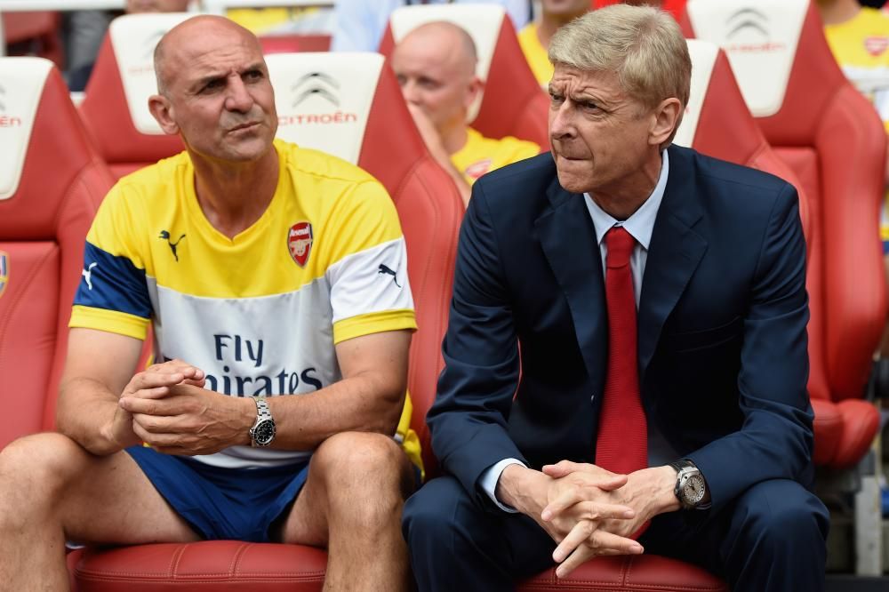 Wenger wants to see better Arsenal defence | FourFourTwo
