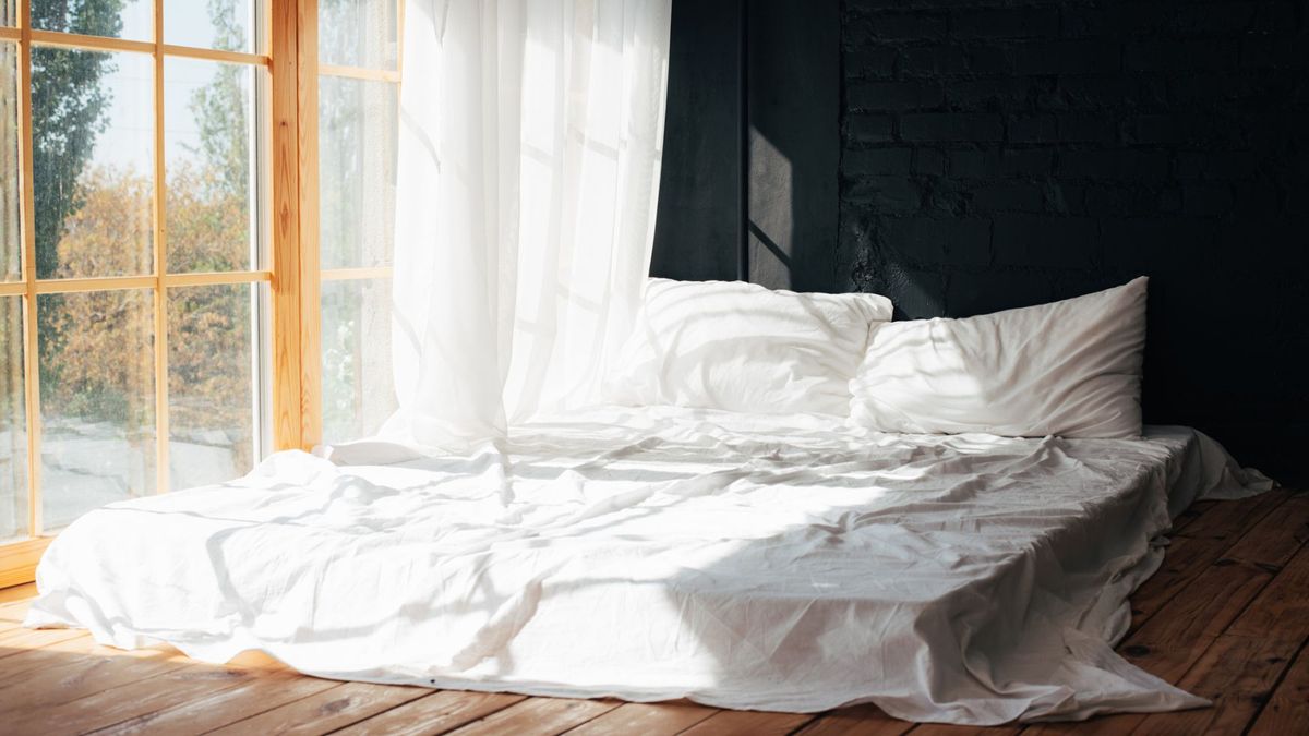 What is a futon mattress and are they healthy to sleep on long-term ...