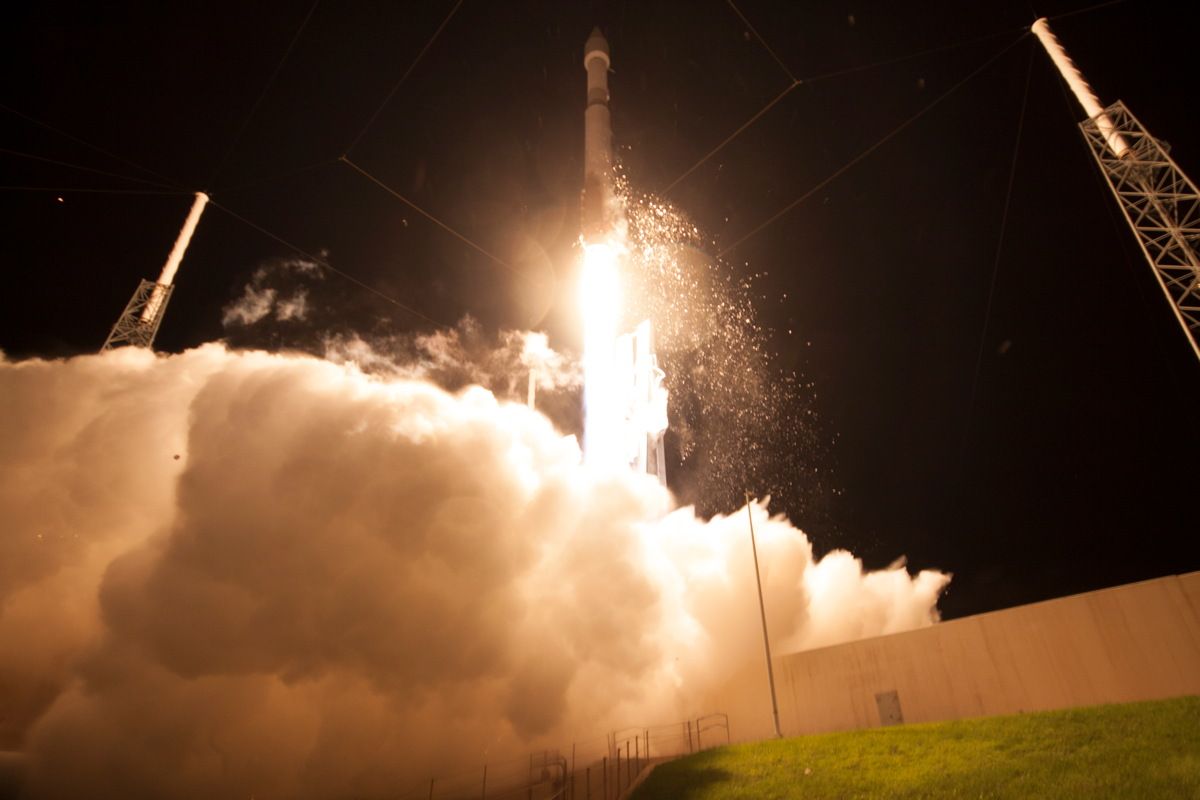 Amazing Rocket Launch Photos of 2014 (Gallery) | Space