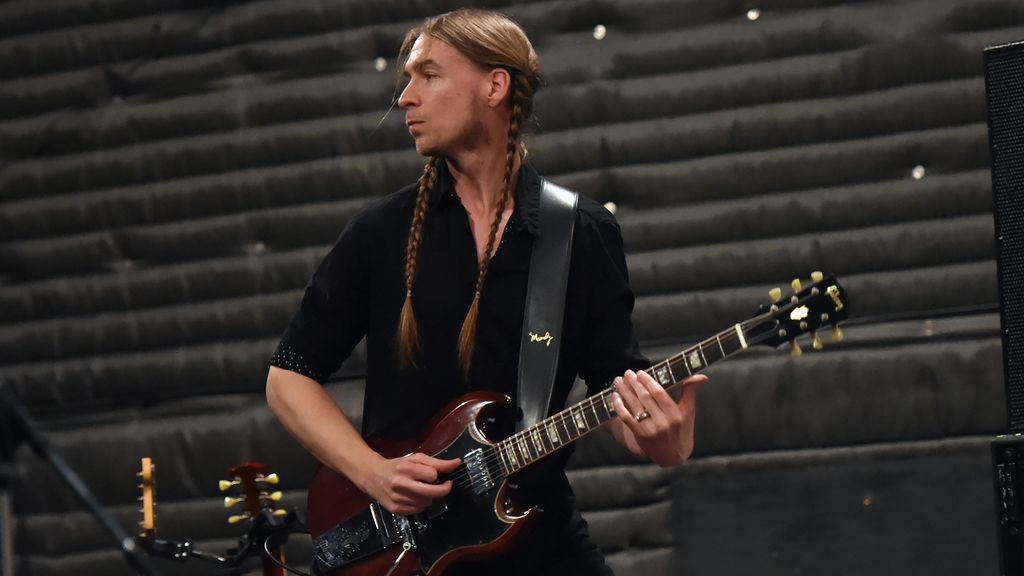 Lady Antebellum guitarist Slim Gambill: "You have to have a sense of ...