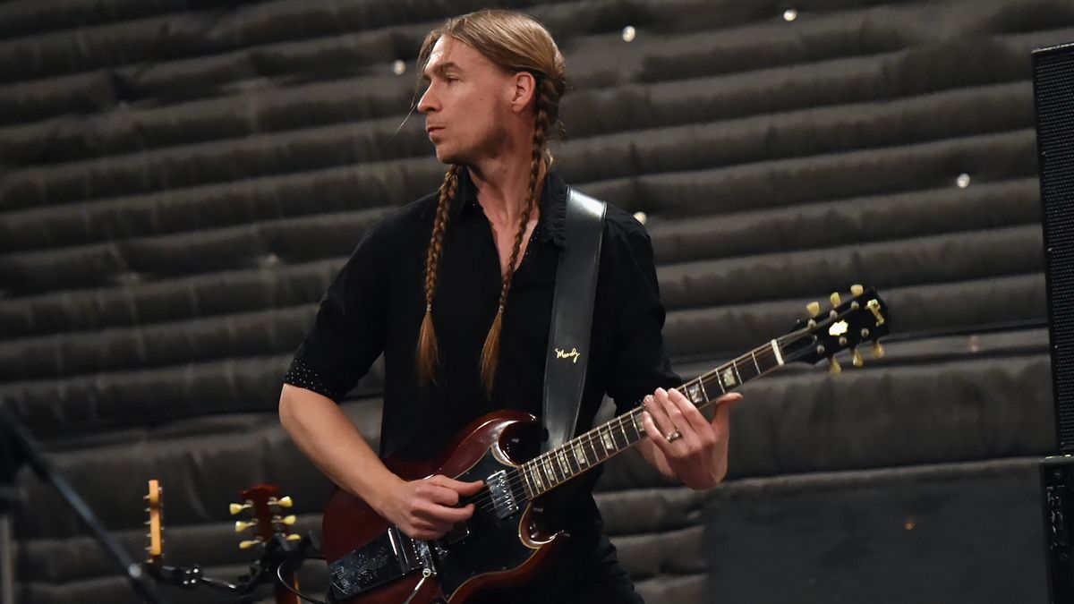 Lady Antebellum guitarist Slim Gambill: "You have to have a sense of ...