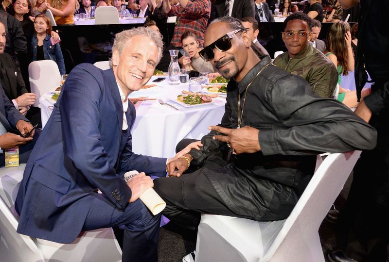 Celebrity Photobombs - Best Celebrity Photobombs | Marie Claire