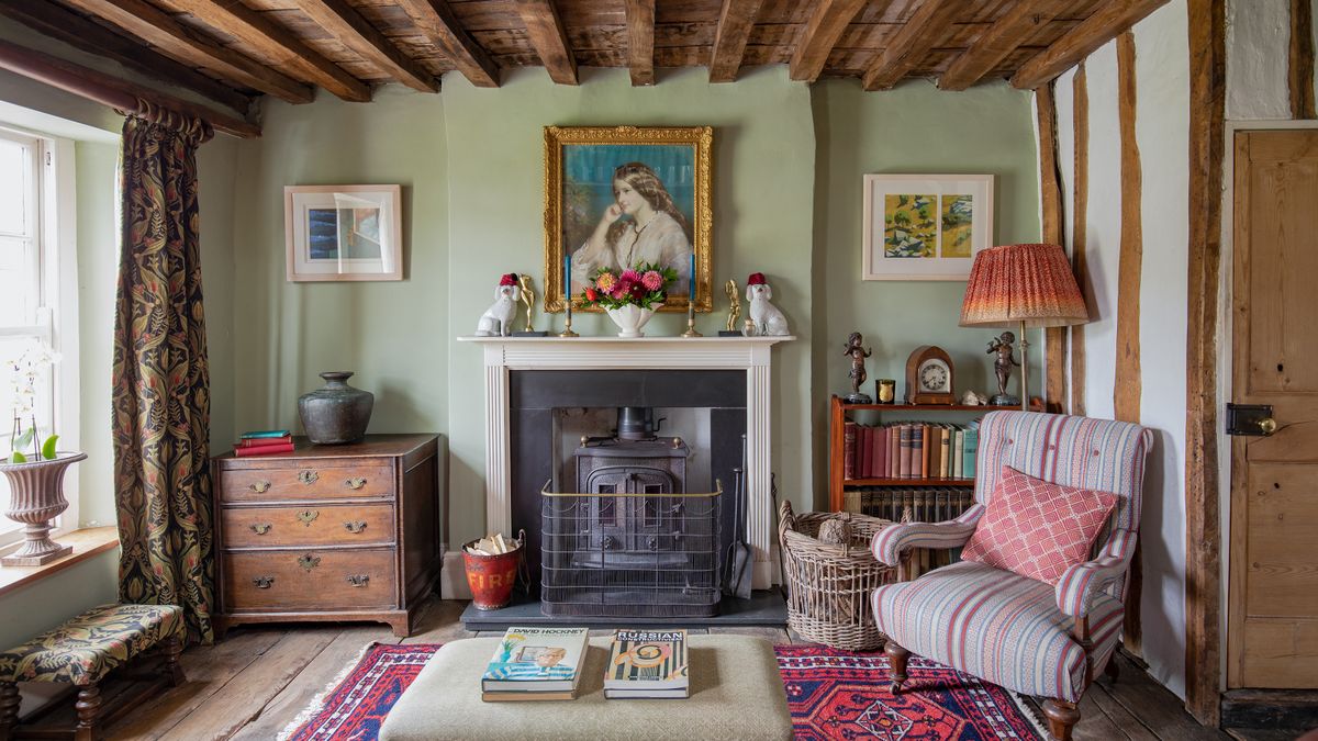The renovation of this Tudor house revealed some exciting discoveries ...