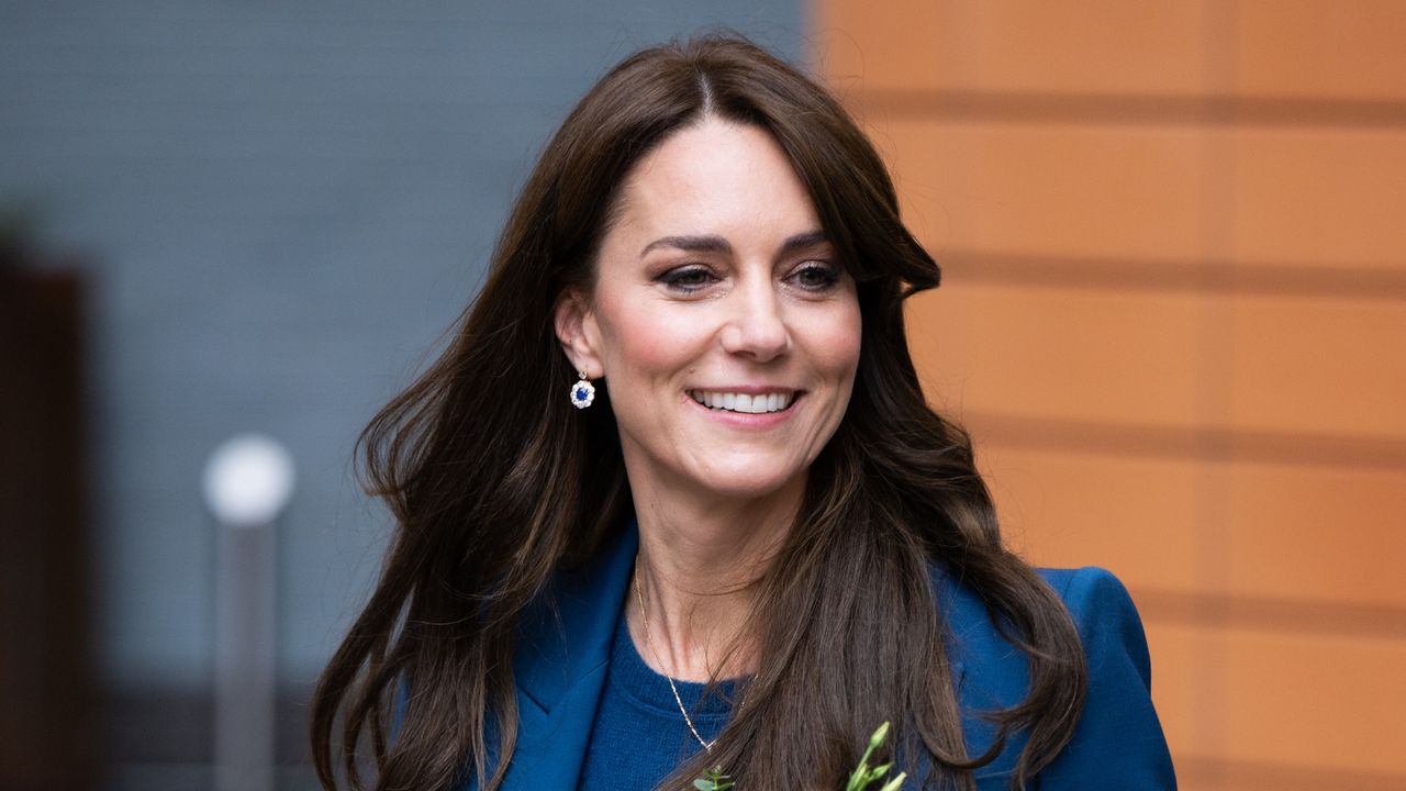 Kate Middleton 'not going to buckle' thanks to 'inner strength' | Woman ...