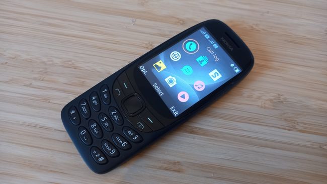 Nokia 225 4G (2020) review: a retro mobile phone at a super low price ...