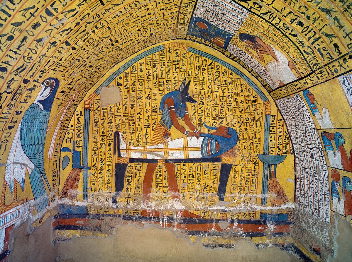 Interview: how photographer Sandro Vannini captured Tutankhamun’s tomb ...