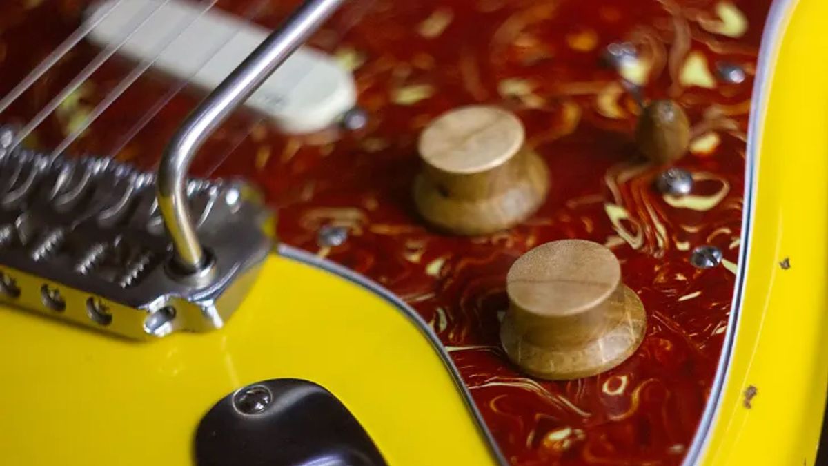 “The relic on this guitar represents the destruction in Ukraine ...