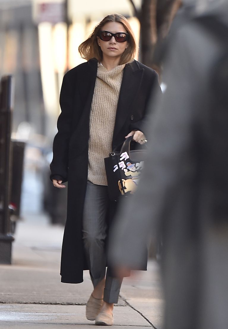3 Effortless Winter Pieces to Re-Create the "Olsen Tuck" Trend | Who ...