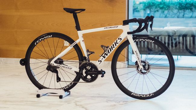 Remco Evenepoel's bike: What is the world champion racing in 2023 ...