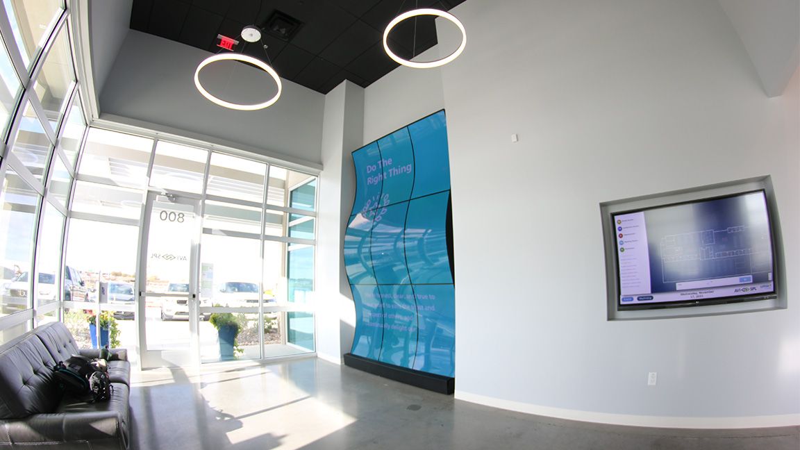LG Displays Bring 'Wow Factor' to AVI-SPL's New Dallas Office | AVNetwork