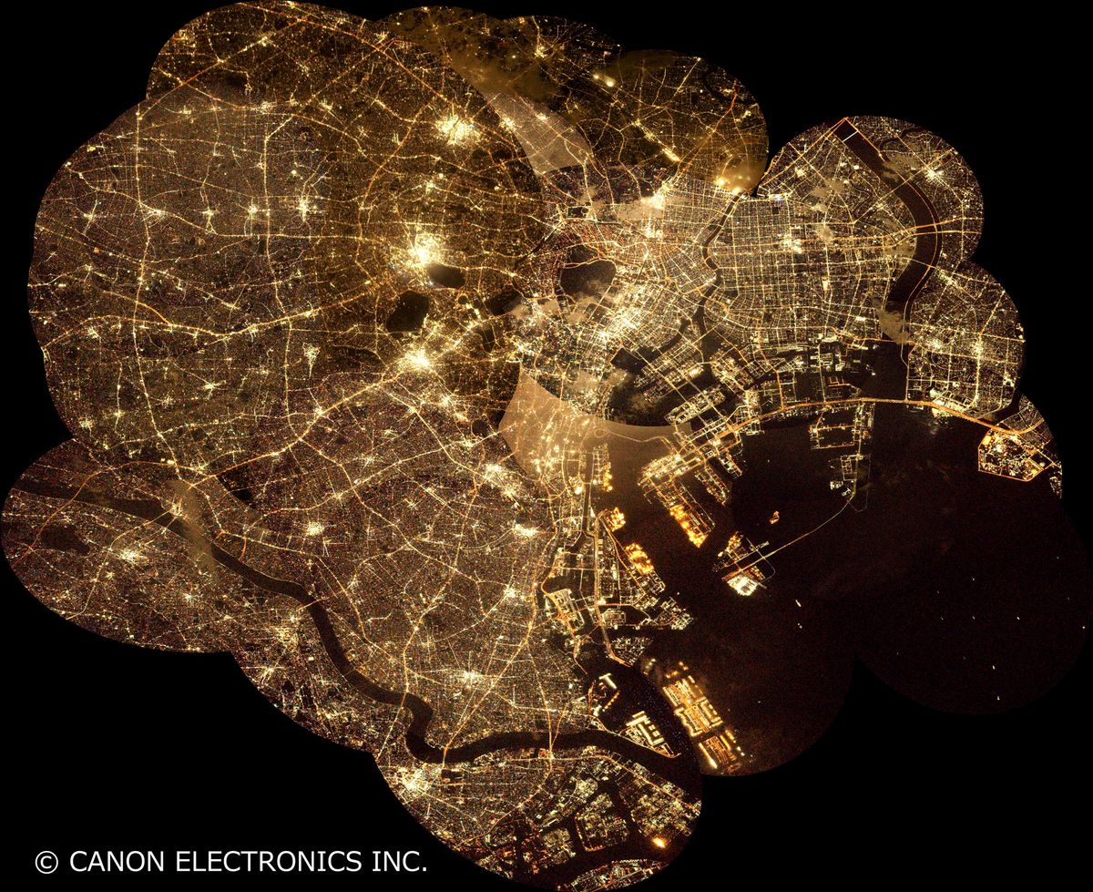 Canon is using compact cameras to photograph Earth from a satellite ...