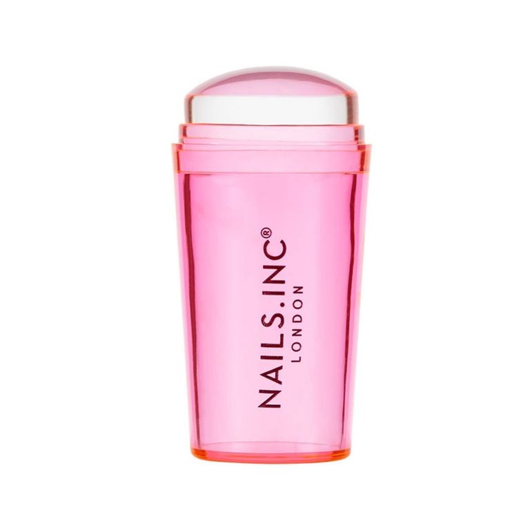 4 Expert-Approved Ways to Do French Tips at Home | Who What Wear