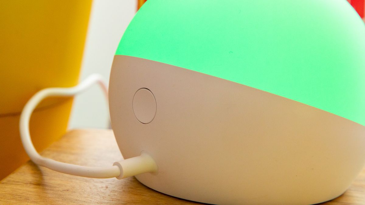 Amazon Echo Glow review: This lovable Alexa lamp makes a quirky kid's ...