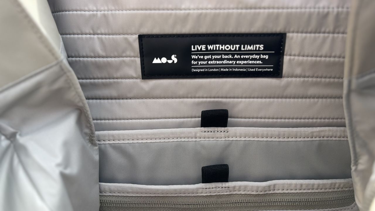 Mous Day Backpack review: minimalistic design with highly functional ...