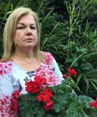 Spring window box ideas: 8 looks for a front yard glow-up | Homes and ...