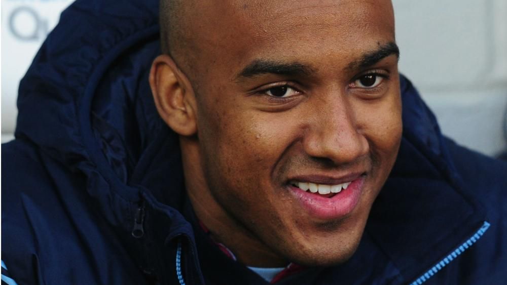 Midfielder Delph signs new Aston Villa deal | FourFourTwo