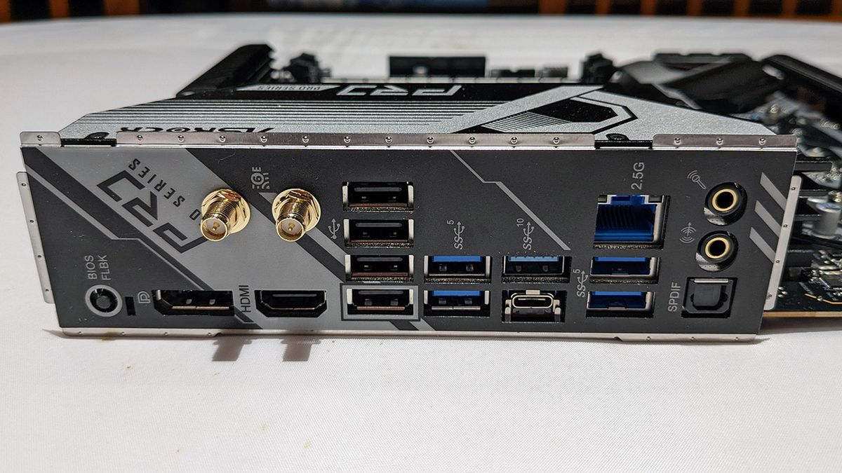 ASRock X670E Pro RS motherboard review | PC Gamer