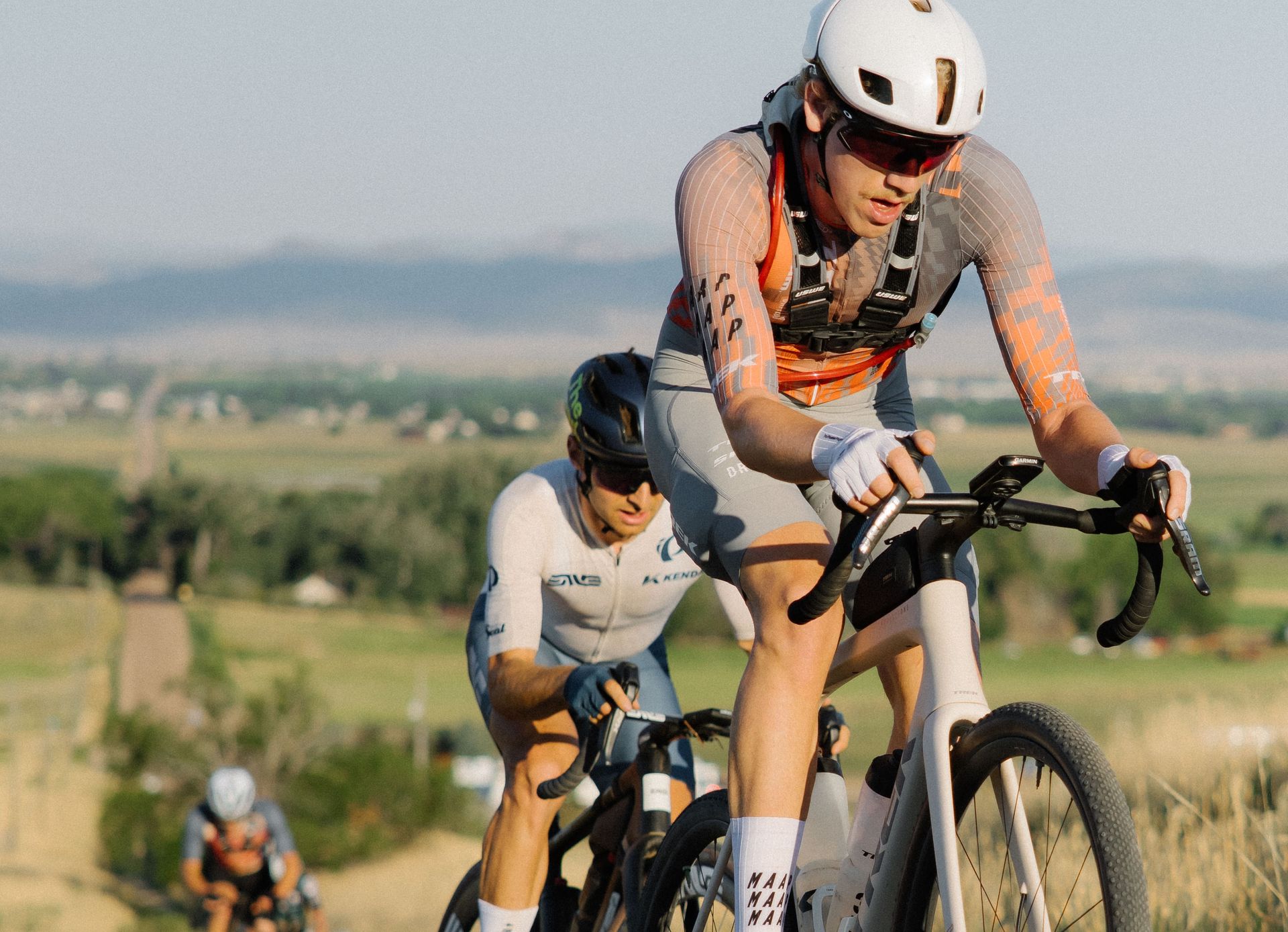 Lauren Stephens defends title at FoCo Fondo gravel race while Torbjørn ...