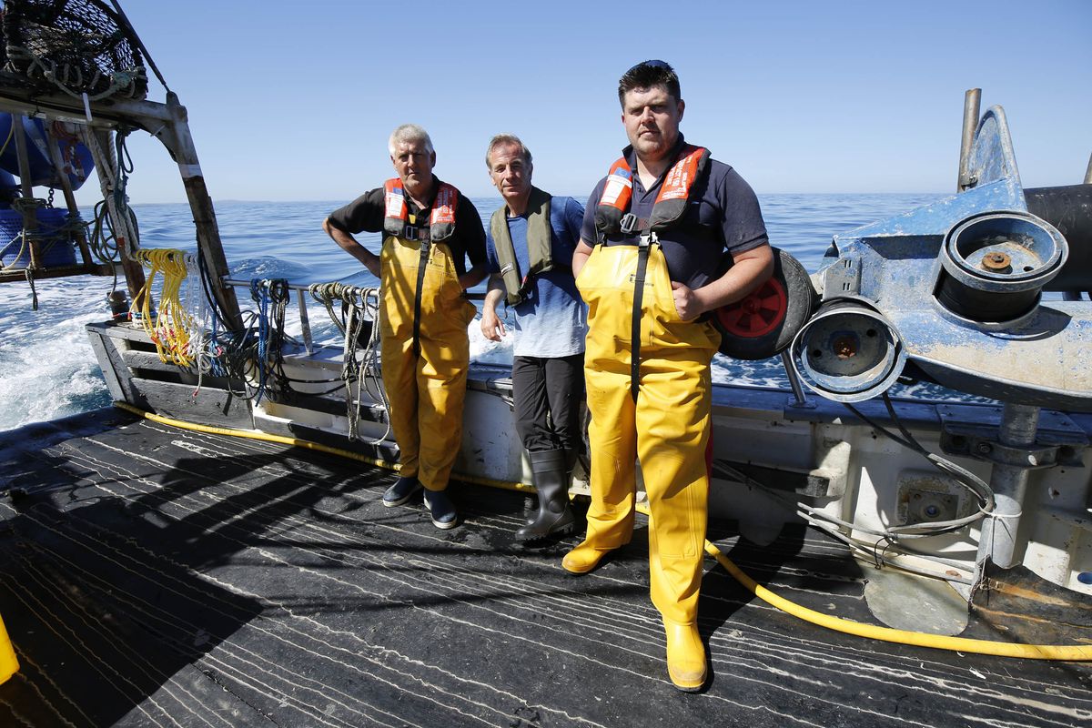 Robson Green: Coastal Fishing interview, air date, C5, guide | What to ...