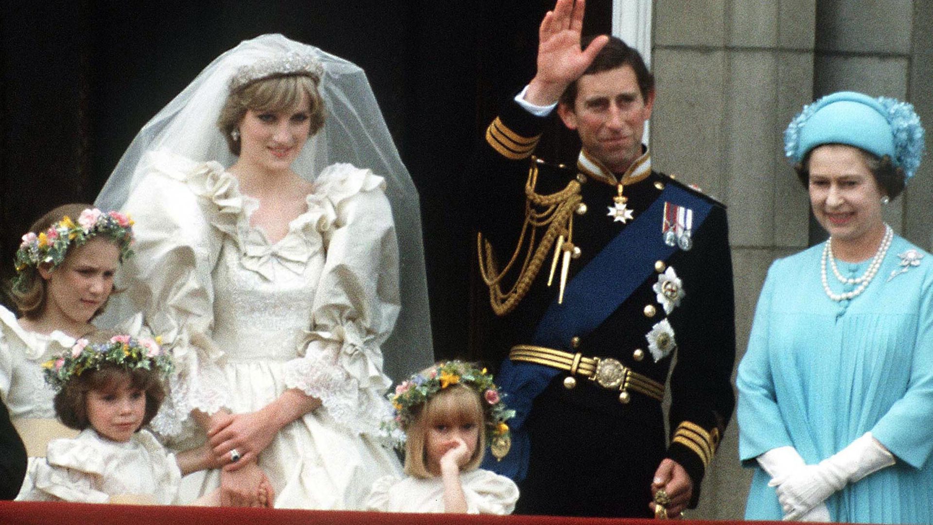 The Queen’s annus horribilis: What happened in 1992 and what does the ...