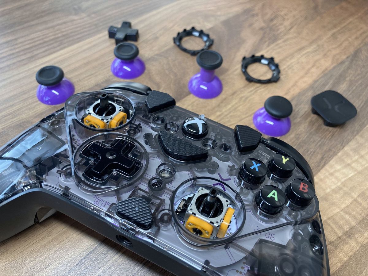 Victrix Gambit Xbox / PC controller review: Customization comes with a ...