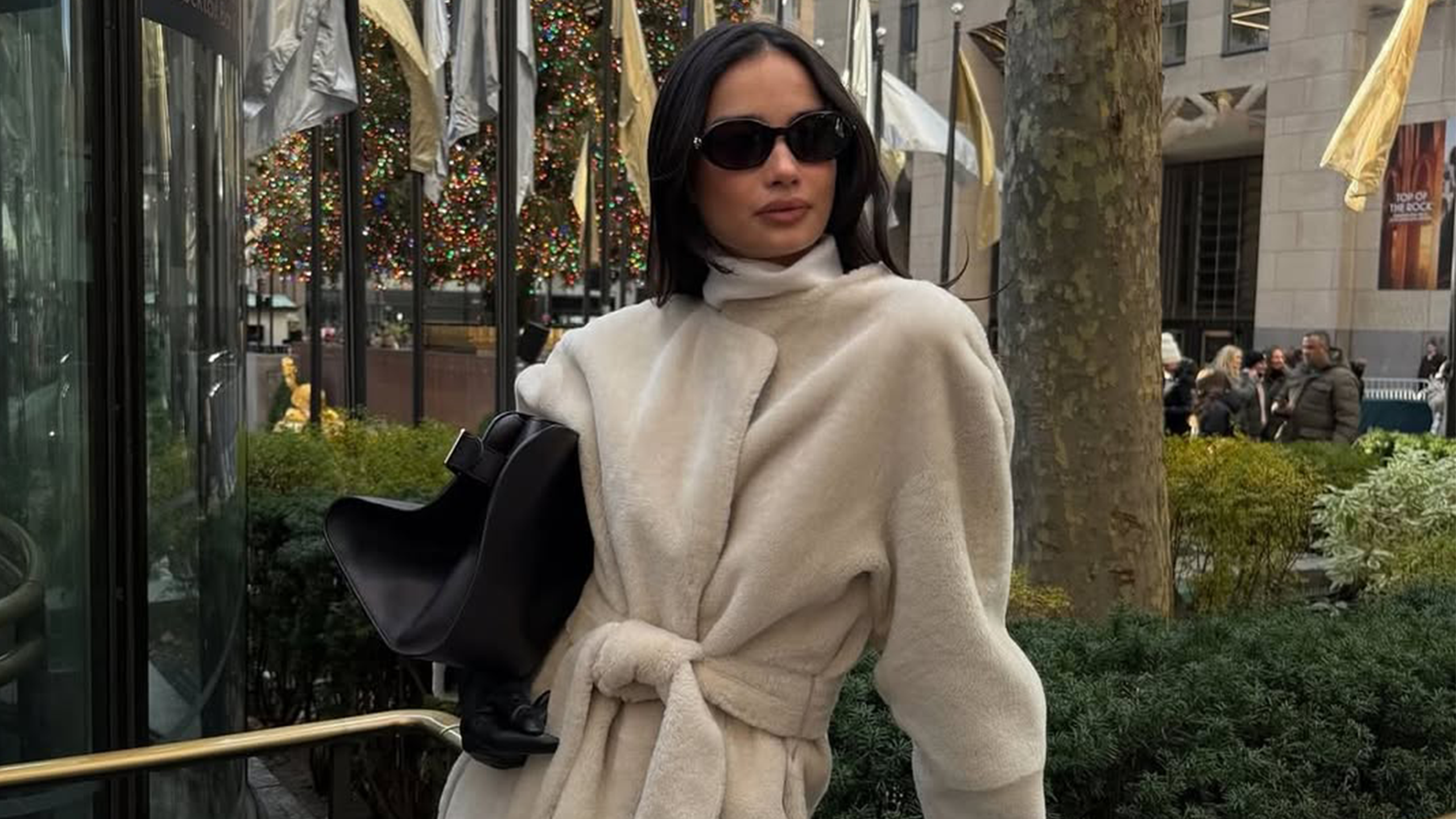 Meet Almada Label, the Brand All the Minimalists are Wearing | Who What Wear