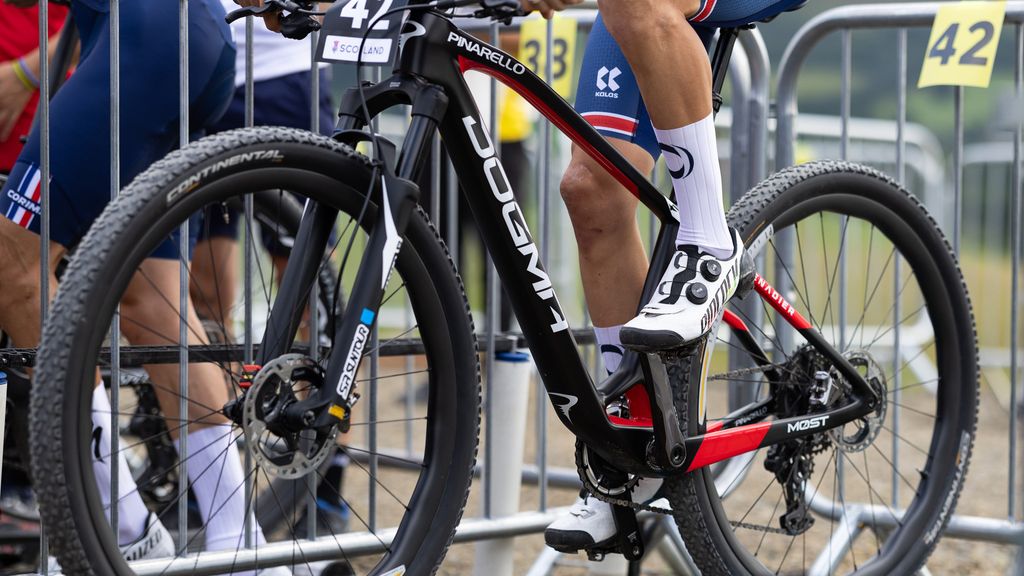 Pinarello unveil new Dogma XC hardtail at MTB World Championships ...