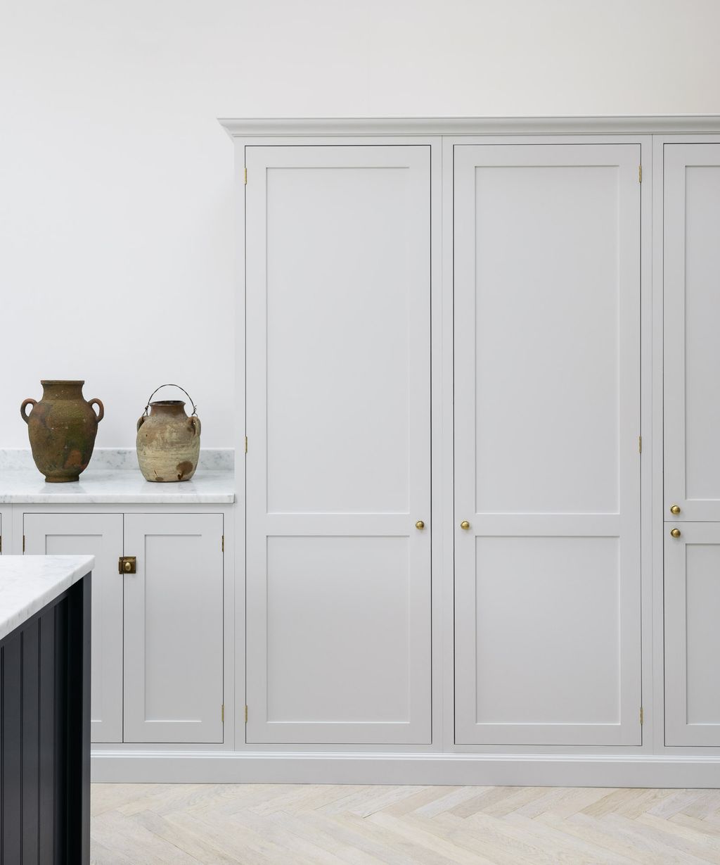 Invisible kitchens are trending: discover this subtle design | Homes ...