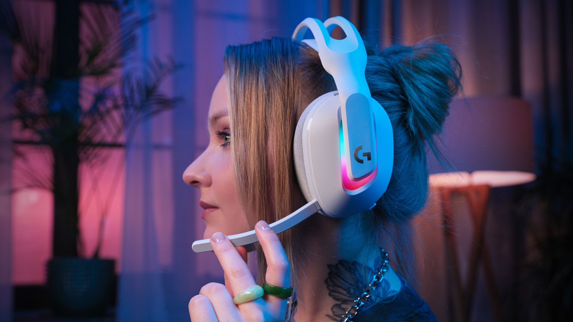 Logitech just unveiled the Astro A20 X, a multi-platform gaming headset ...