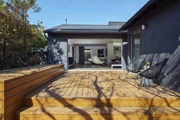 5 simple steps for designing backyard layouts for social spaces | Livingetc