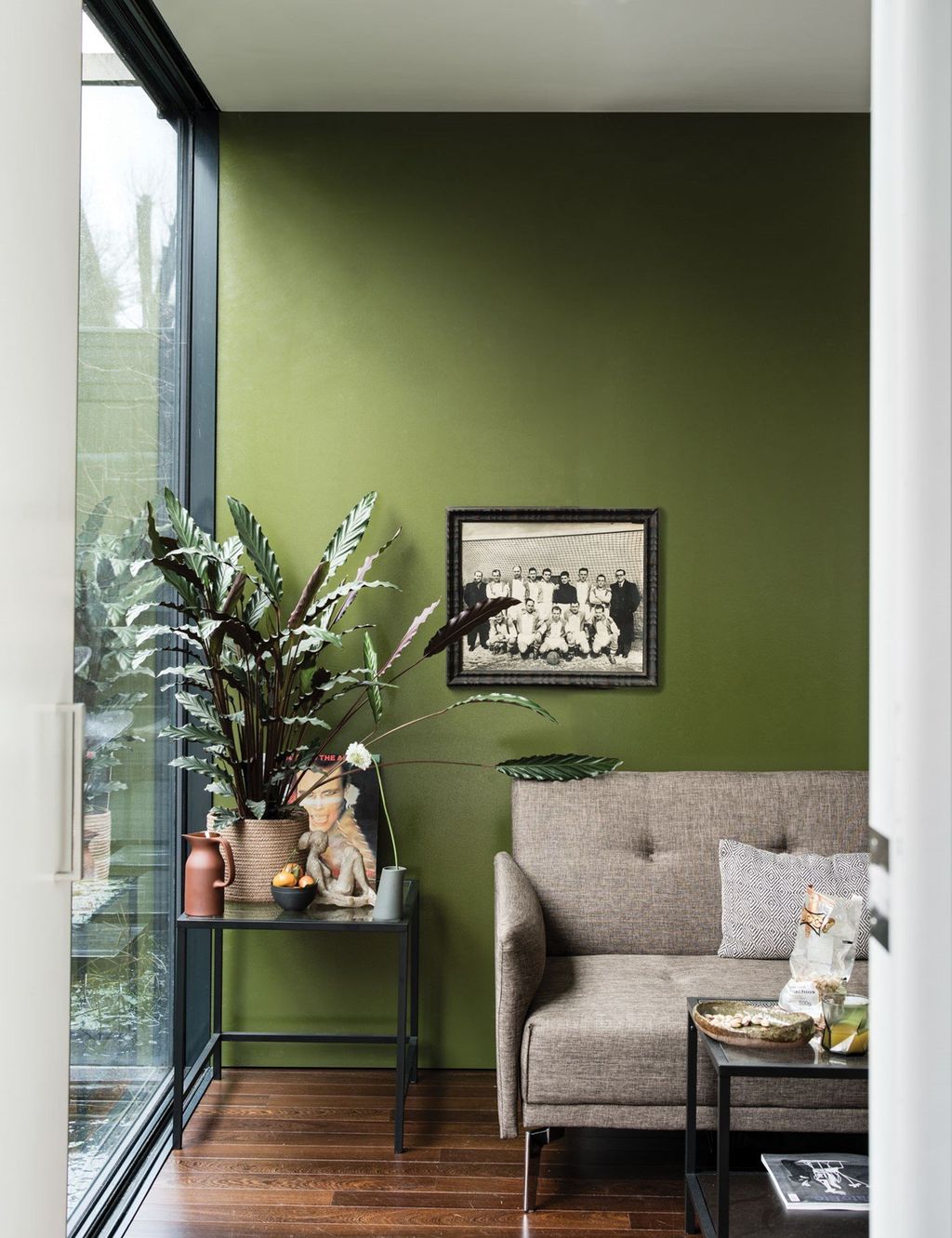 5 Rooms that Show How and Why to Pair Green With Gray | Livingetc