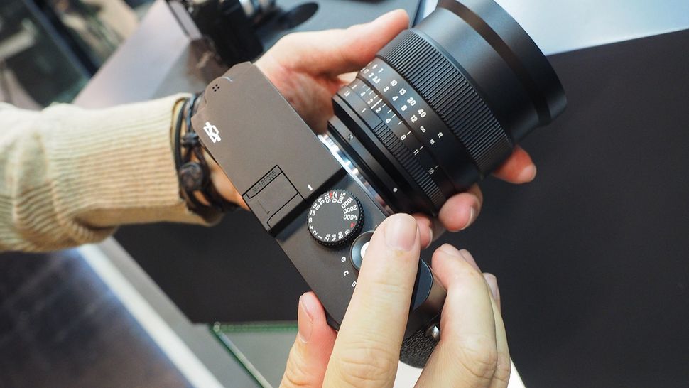 Hands on review: Leica and Zenit’s full frame Zenit M | Digital Camera ...