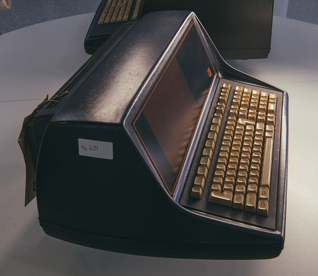 We've got exclusive photos of the world's first desktop PCs - saved ...