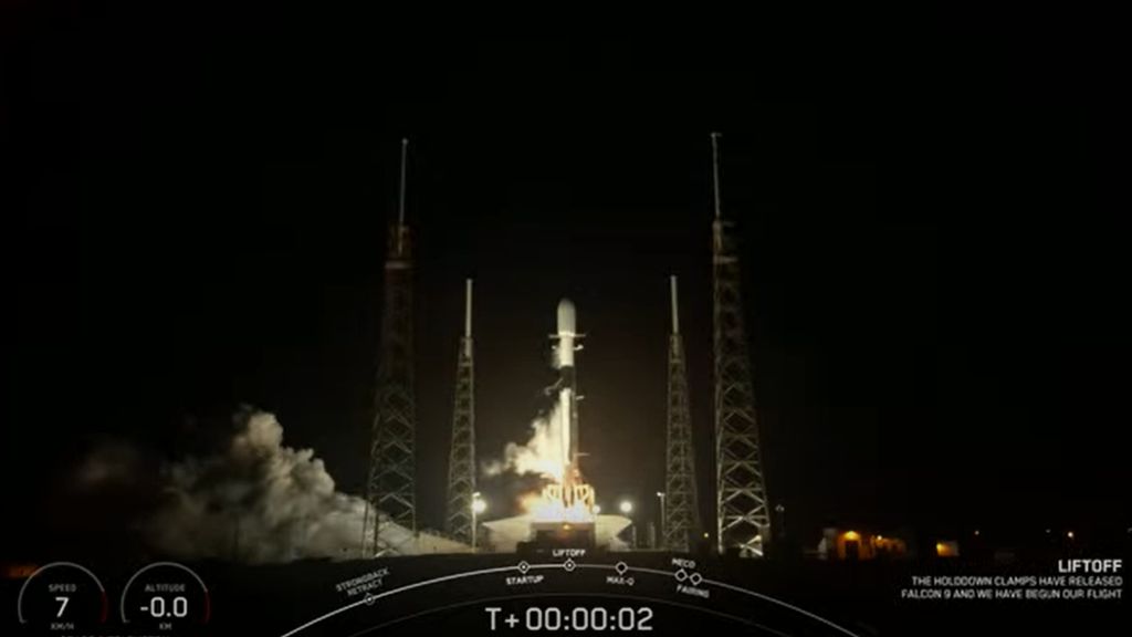 SpaceX launches 54 upgraded Starlink satellites, lands rocket in 60th ...